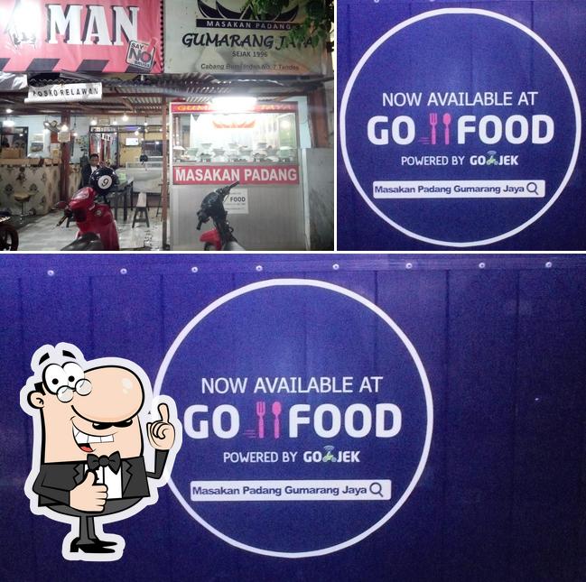 Masakan Padang Gumarang Jaya, Putat Gede restaurant, Surabaya ...