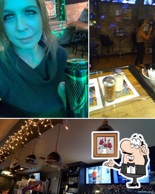 The Dugout Bar, 950 W Addison St in Chicago - Restaurant menu and reviews