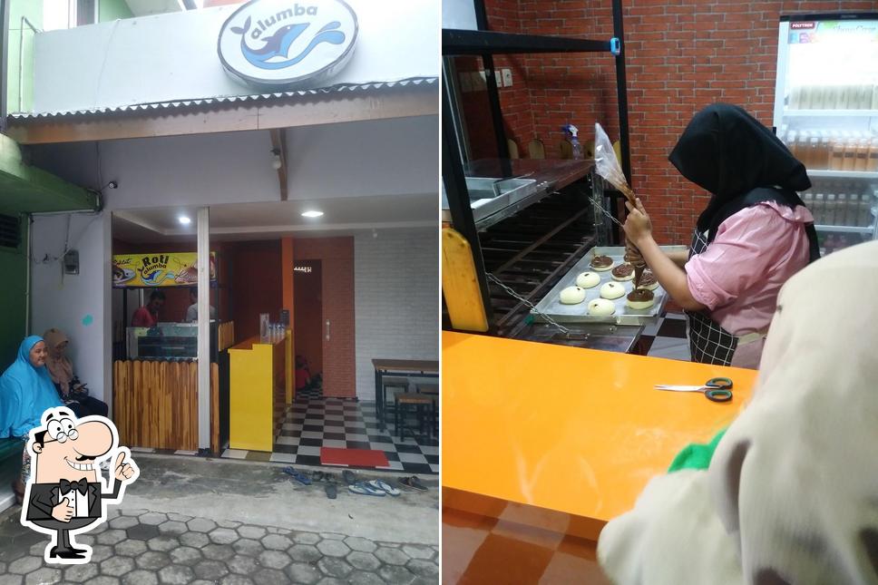 Kedai Roti Yalumba Taman Blambangan Banyuwangi, Banyuwangi - Restaurant ...