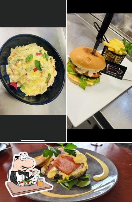 Cafe Lé ma, Norman Gardens - Restaurant menu, prices and reviews