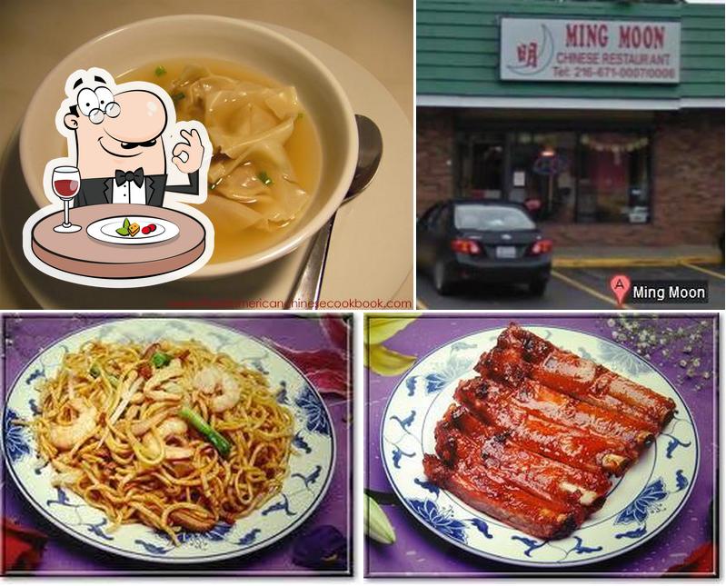 Ming Moon, 3786 W 117th St in Cleveland - Restaurant menu and reviews