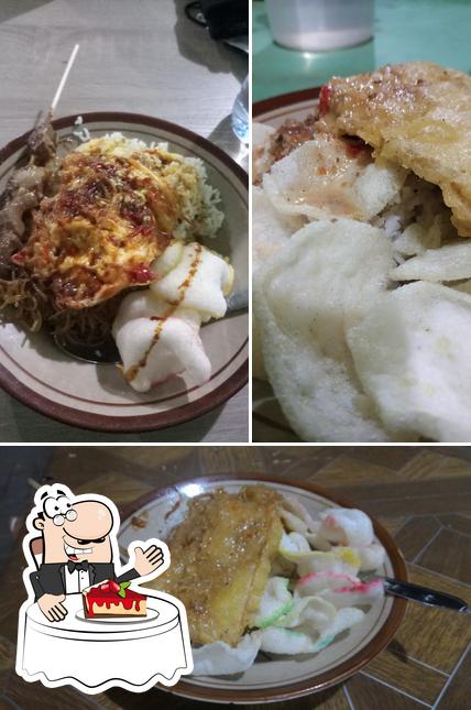 Nasi Uduk Ibu Mail restaurant, Serang, V5P8+4C7 - Restaurant reviews