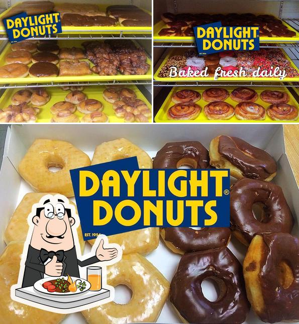 Daylight Donuts, Owasso - Restaurant menu, prices and reviews