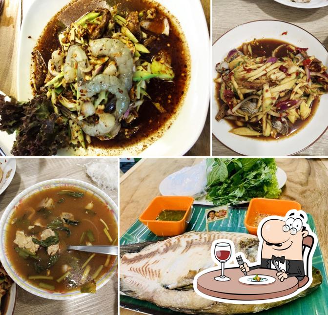 Restaurante ส้มตำ Hiso แซ่บลืมผัว, Bangkok - Opiniones del restaurante