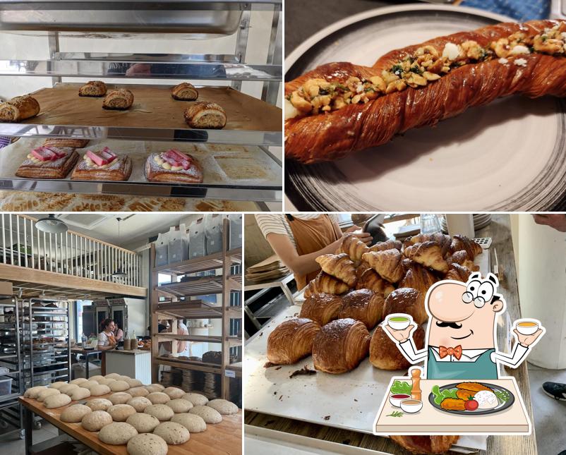Layla Bakery, London - Restaurant menu, prices and reviews