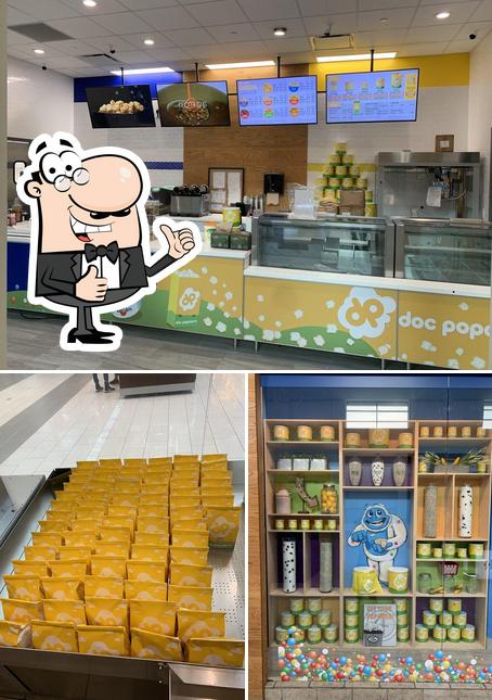 Dippin' Dots & Doc Popcorn in Orlando - Restaurant menu and reviews