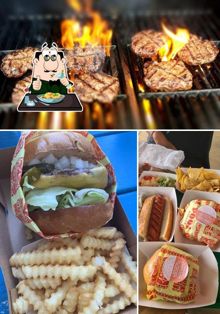 Pool Burger, Austin - Restaurant menu, prices and reviews