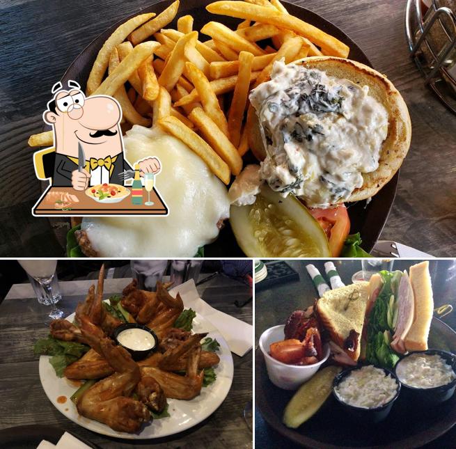 Tracks Bar & Grill, Cary - Restaurant menu, prices and reviews