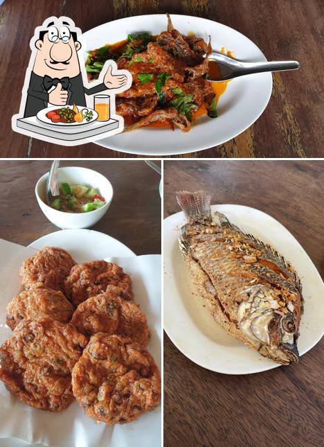 Krua Pa Champi restaurant, Bu Phram - Restaurant reviews