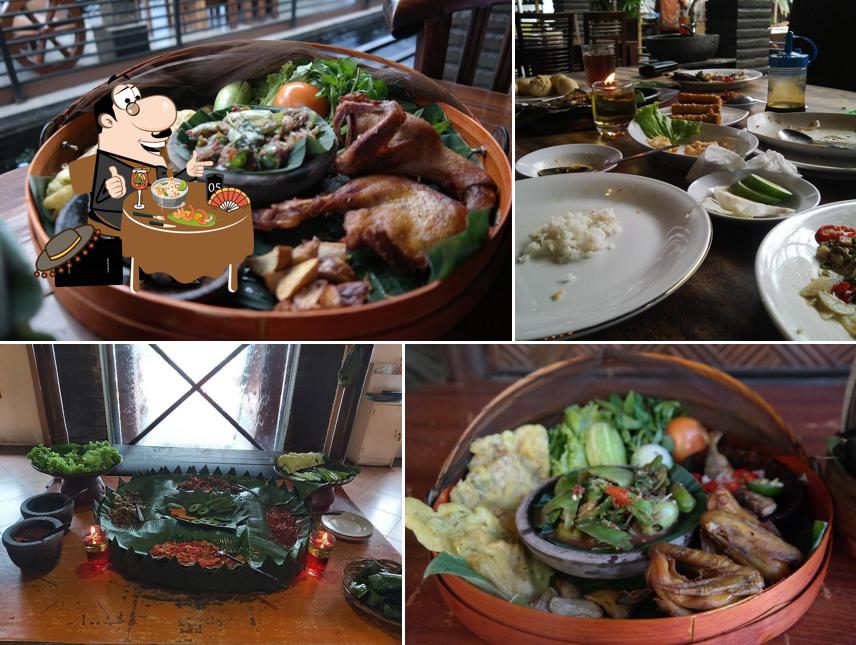 Rumah Makan Khas Sunda Cibiuk, Tarogong Kaler - Restaurant menu, prices ...