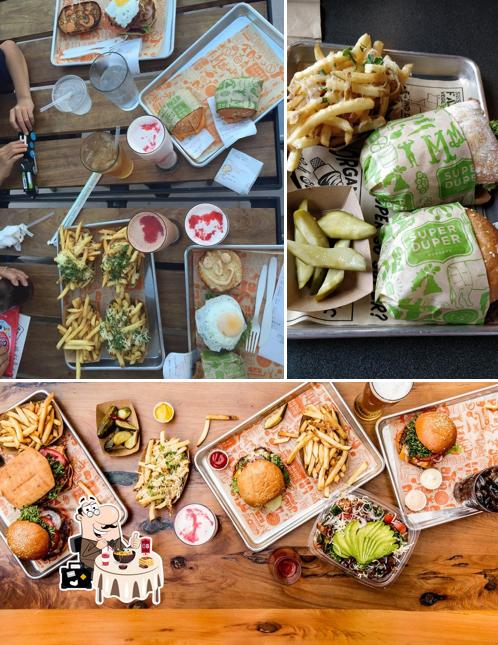 Super Duper Burgers in Los Gatos - Restaurant menu and reviews