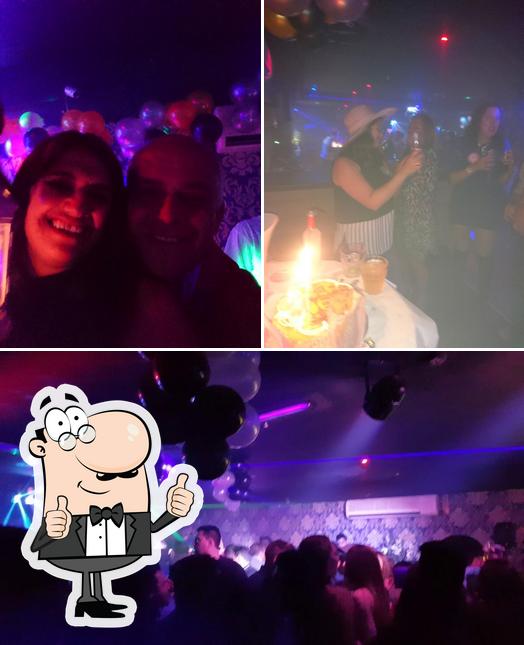Villa Nightclub in London - Restaurant reviews