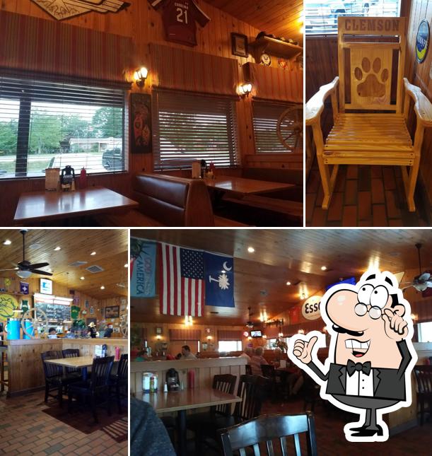 The Big Clock of Berea, Greenville - Restaurant menu, prices and reviews