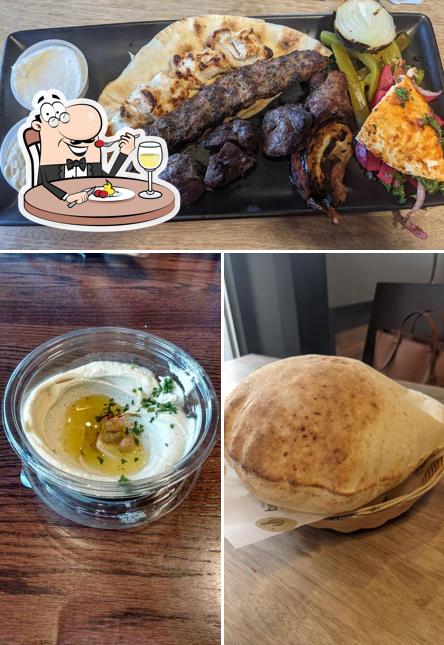 Krispo Chicken, 1585 The Queensway in Toronto - Restaurant reviews