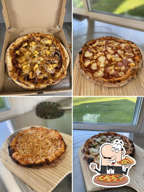 Ryan's Famous Pizza in Schodack Center - Restaurant menu and reviews