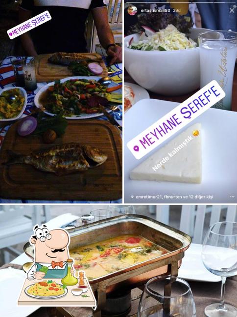 Meyhane Şerefe, Alaçatı, Tokoglu Mah. 1001 Sok. No:19 ALACATI / IZMIR ...