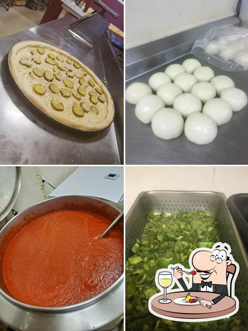 Cornersburg Pizza Boardman, 234 Boardman-Canfield Rd in Boardman ...