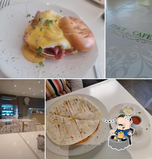 District Cafe, Cape Town - Restaurant reviews