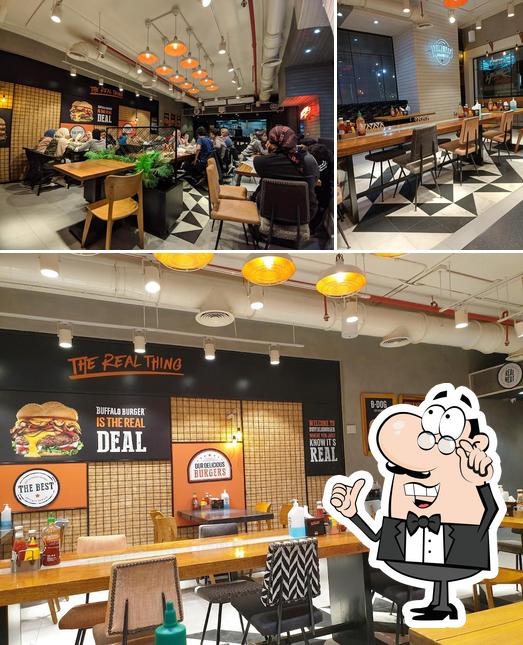 Buffalo Burger restaurant, Sheikh Zayed City, In Front of Saudi Market ...