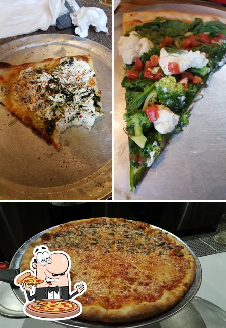 Vito's Pizza, Santa Monica - Restaurant menu, prices and reviews