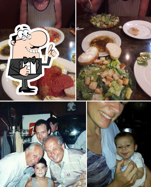 Marra's in Philadelphia - Restaurant menu and reviews