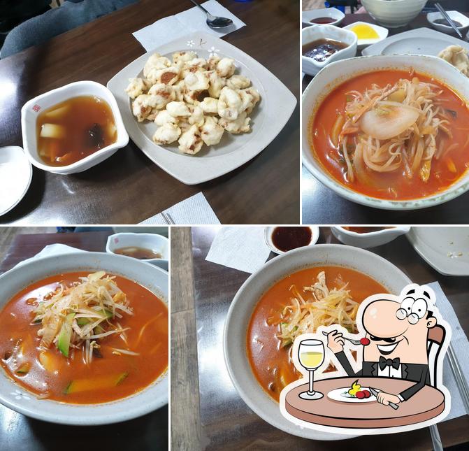 Jjamjjau, Seul, Samgakji - Menú del restaurante, precios y reseñas