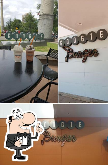 Googie Burger, 190 Marietta St, Centennial Olympic Park in Atlanta ...