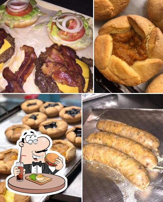 Top 5 restaurants with cakes in Crowley, october 2024 - Restaurant Guru