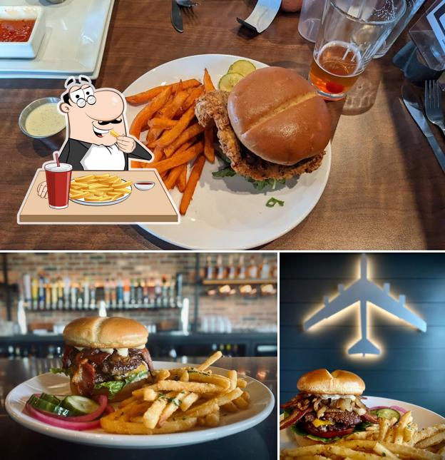 Flight Bar + Grille, Huxley - Restaurant menu, prices and reviews