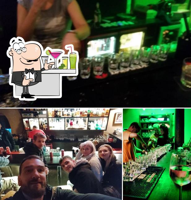 Bowla Bar, Prague, Kožná 477/5 - Restaurant reviews