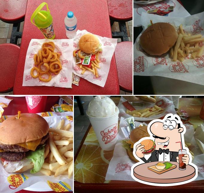 Johnny Rockets restaurant, Mexico City, Six Flags México - Restaurant ...