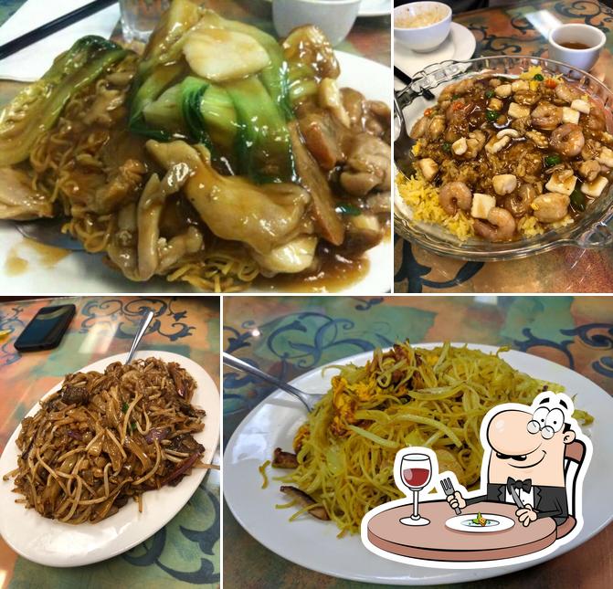 Best restaurants in Fleetwood Village Shopping Centre Mall - Restaurant ...