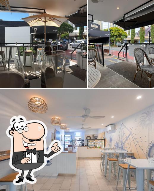 Main Beach Fish Grotto in Main Beach - Restaurant menu and reviews