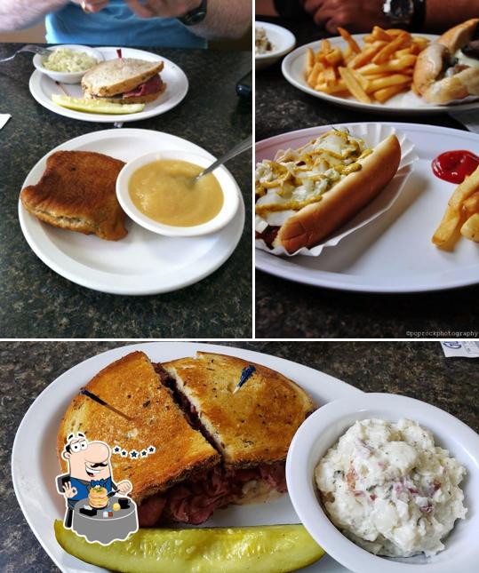 Phil's Deli II, Charlotte - Restaurant menu, prices and reviews