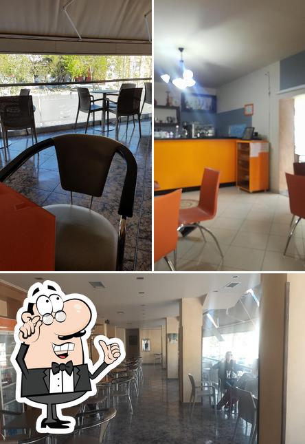 Orange bar tek Mozi, Vlorë - Restaurant reviews
