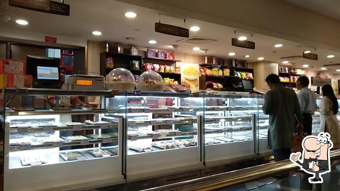 Modi Mall, Noida - Restaurant menu, prices and reviews