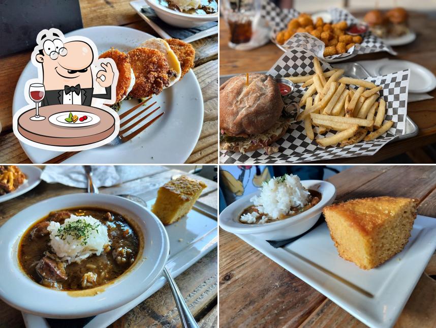 Tiny Bubble Room, Portland - Restaurant menu, prices and reviews