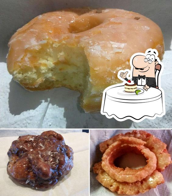 Star Donut, 1608 Webster St in Alameda - Restaurant menu and reviews