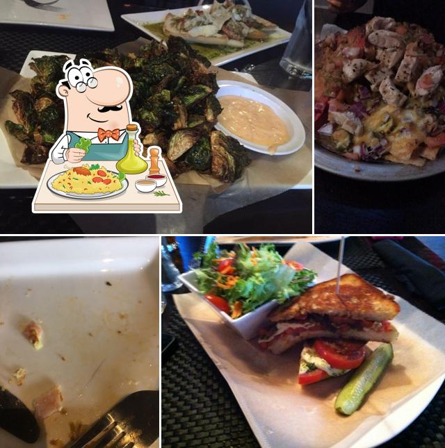 Best restaurants with outdoor seating in East Longmeadow, autumn 2023 ...