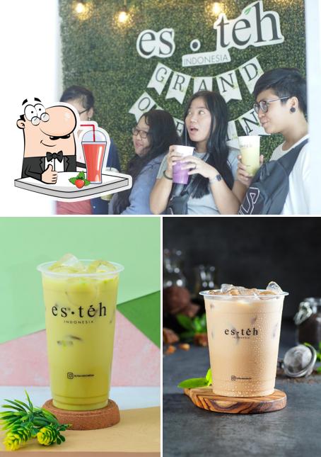 Es Teh Indonesia Jogja - CondongCatur cafe, Sendangadi - Restaurant reviews