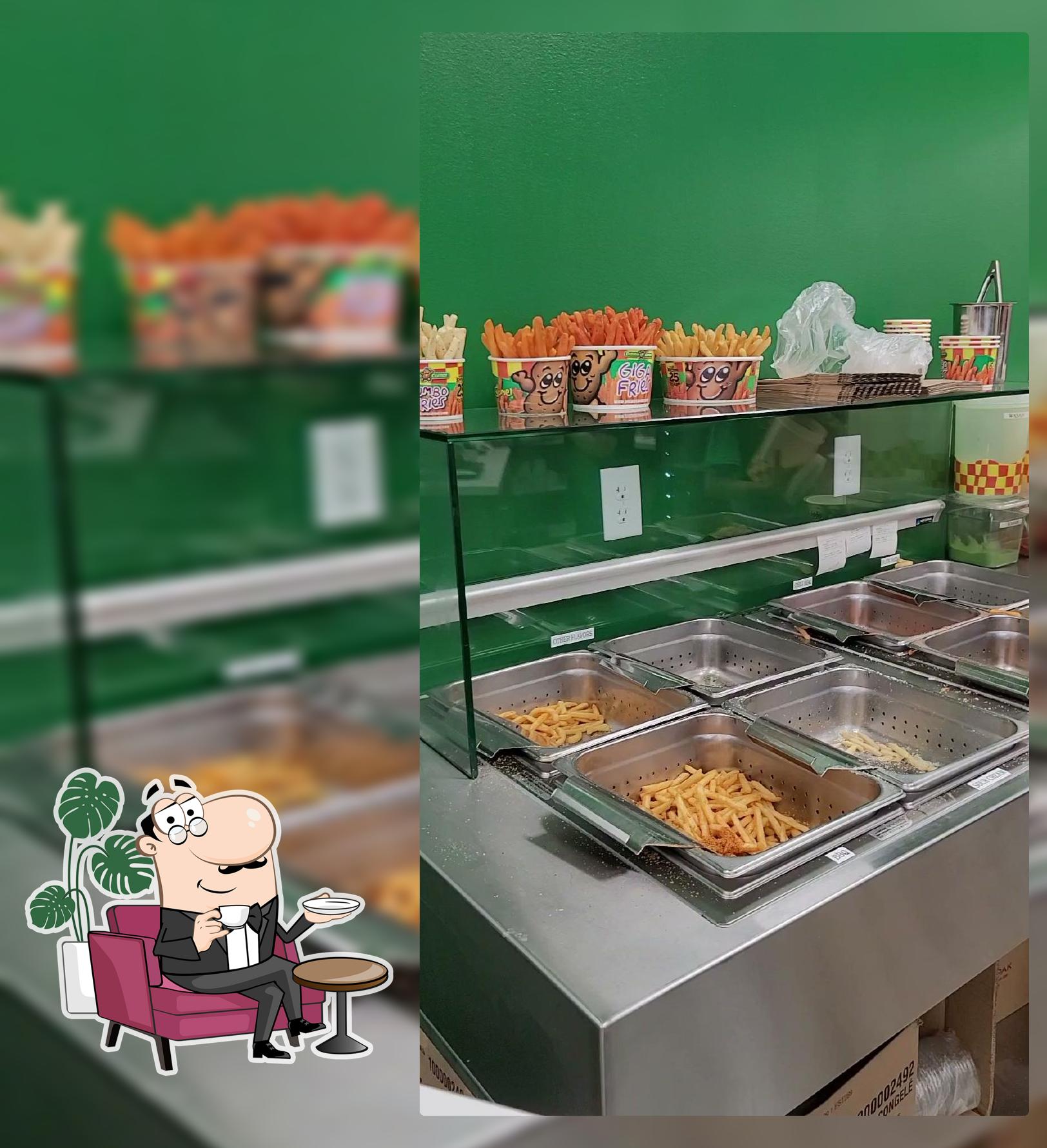 Potato corner in Fort McMurray - Restaurant reviews