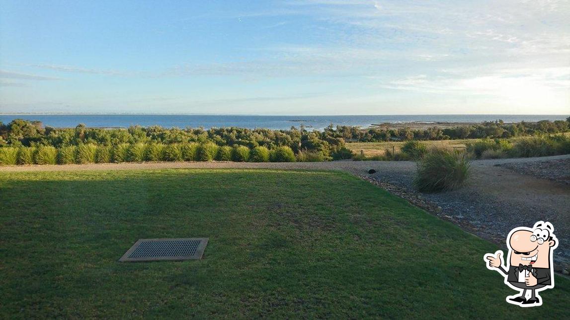 Zenith Lounge, Inverloch - Restaurant menu, prices and reviews