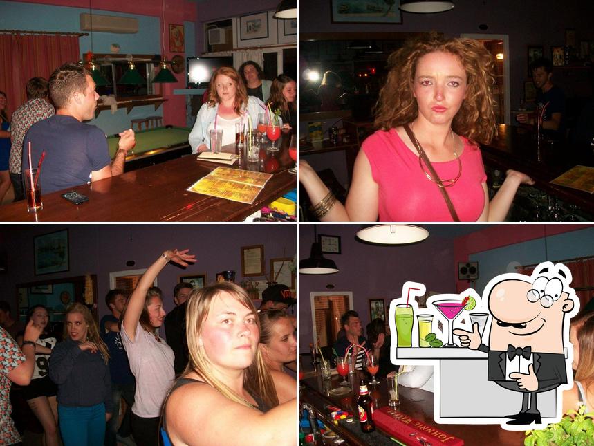 Fame Cafe Bar, Marmari - Restaurant reviews