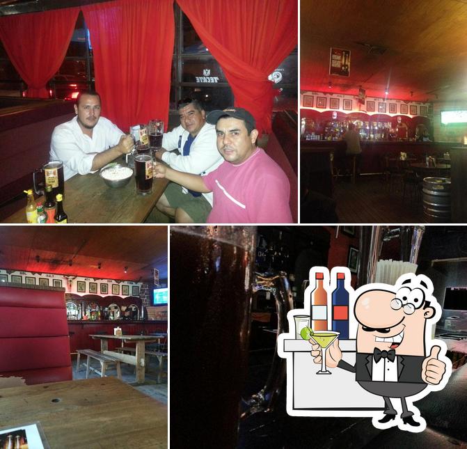 BEER SALO pub & bar, Guadalajara, Av. Circunvalación Agustín Yáñez 2563 ...
