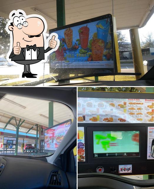 Sonic Drive-In in Pilot Point - Restaurant menu and reviews
