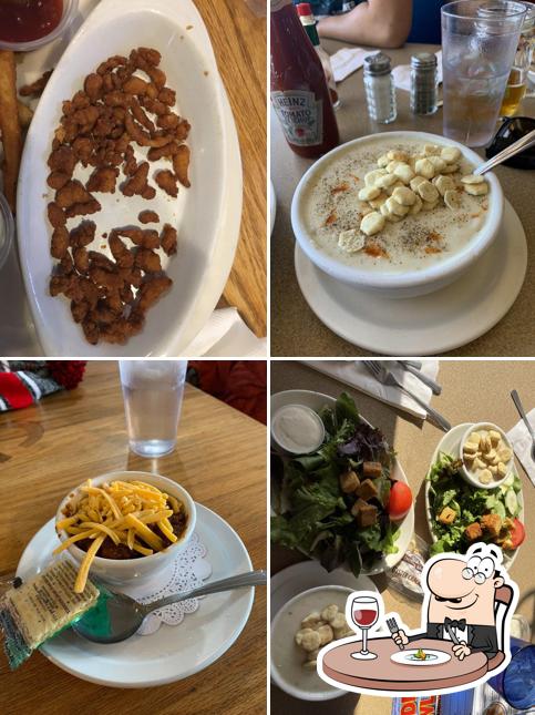 Chowder Bowl, Depoe Bay - Restaurant menu, prices and reviews