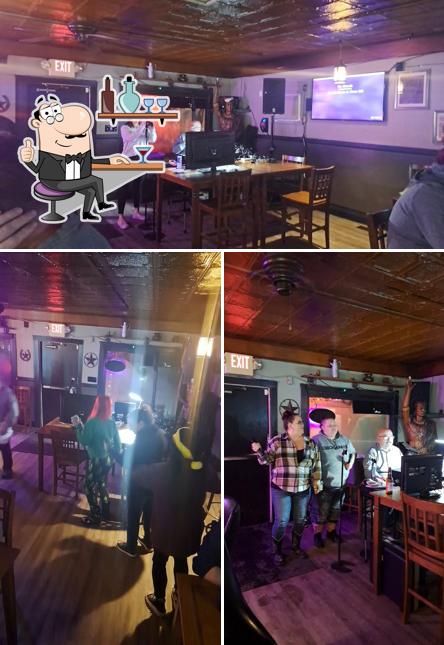 Rivalry's Saloon, Temperance - Restaurant menu, prices and reviews