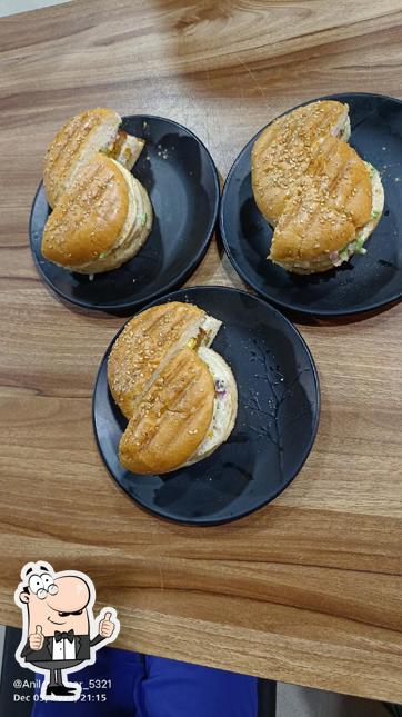 The Munch Box, Botad - Restaurant reviews