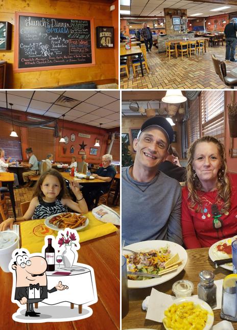 Stuart Family Restaurant in Stuart - Restaurant menu and reviews