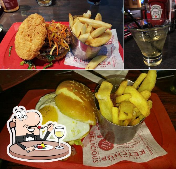 Red Robin Gourmet Burgers and Brews, Redmond - Restaurant menu, prices ...